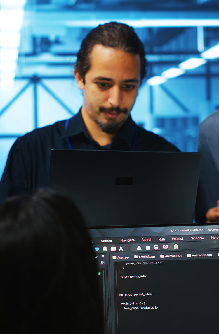 Sea nuestro socio para desarrollo de software | Airbus